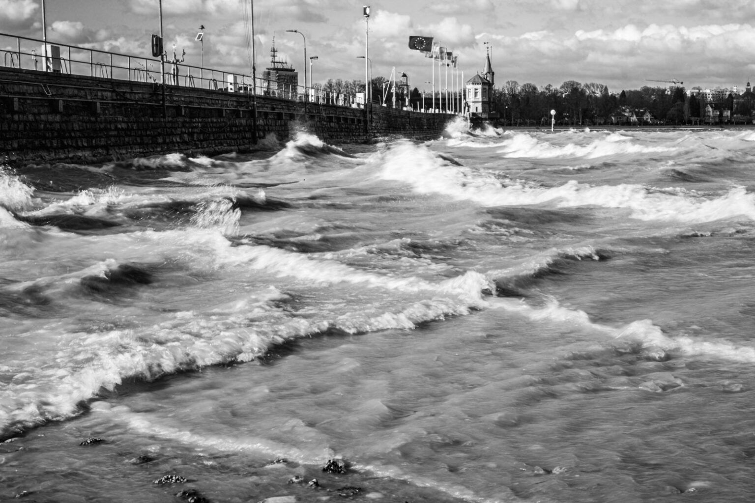 Sturmböen am Konstanzer Hafen - Michael Kowalczyk Photography